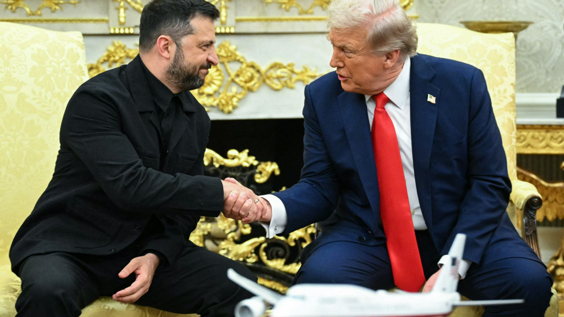 Trump Shifts on Ukraine War, Says Kyiv Can Regain “Original Borders ...